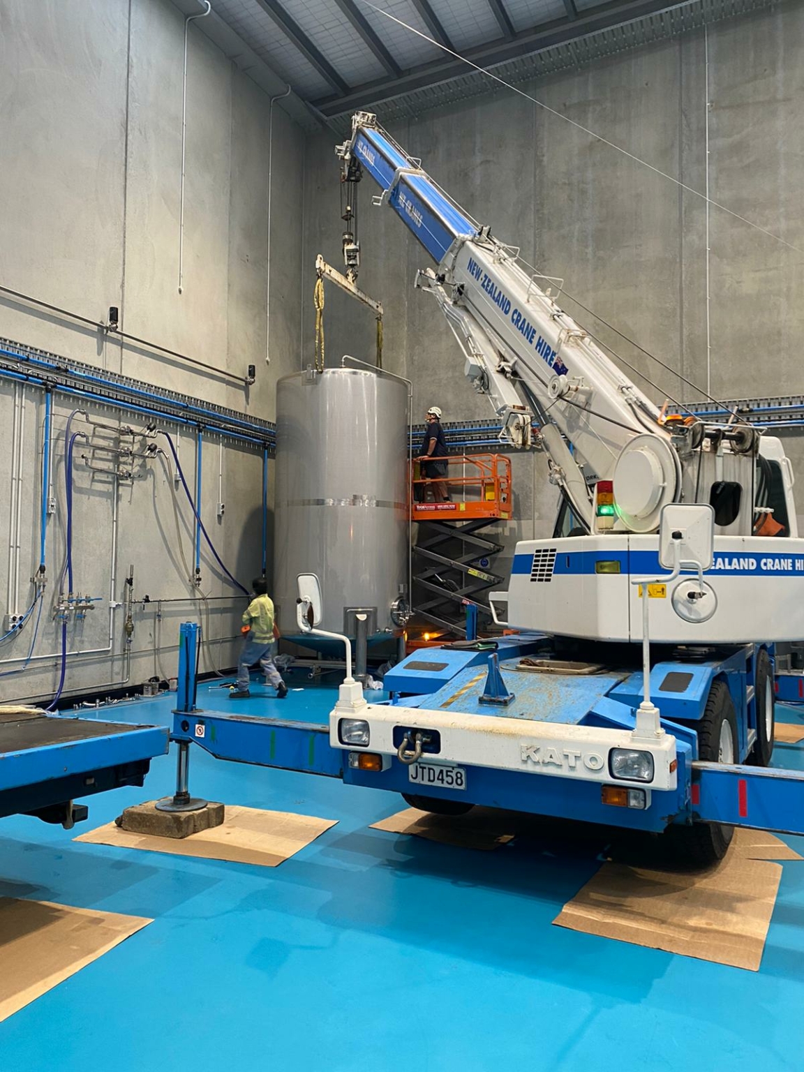 TRANSPORT/RIGGING /INSTALLATION - Process and Pipework Solutions ...